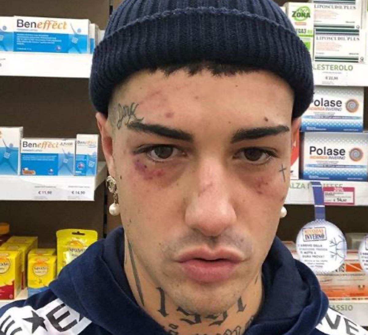 Tony Effe e il miracolo della palestra fisico al top! - Tuttouomini