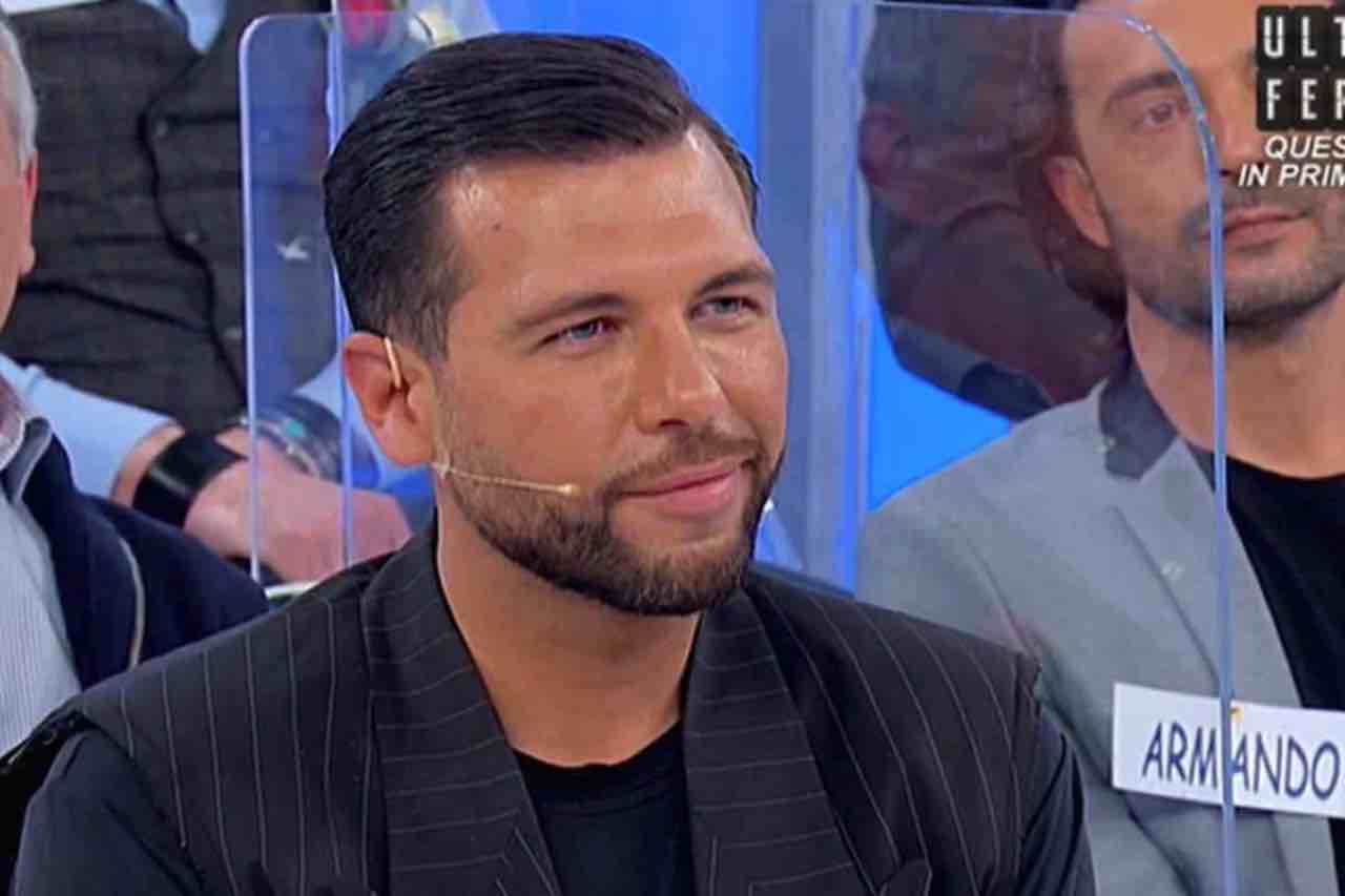 Alessandro Vicinanza Uomini e donne: altezza, peso, età e il ritorno in ...