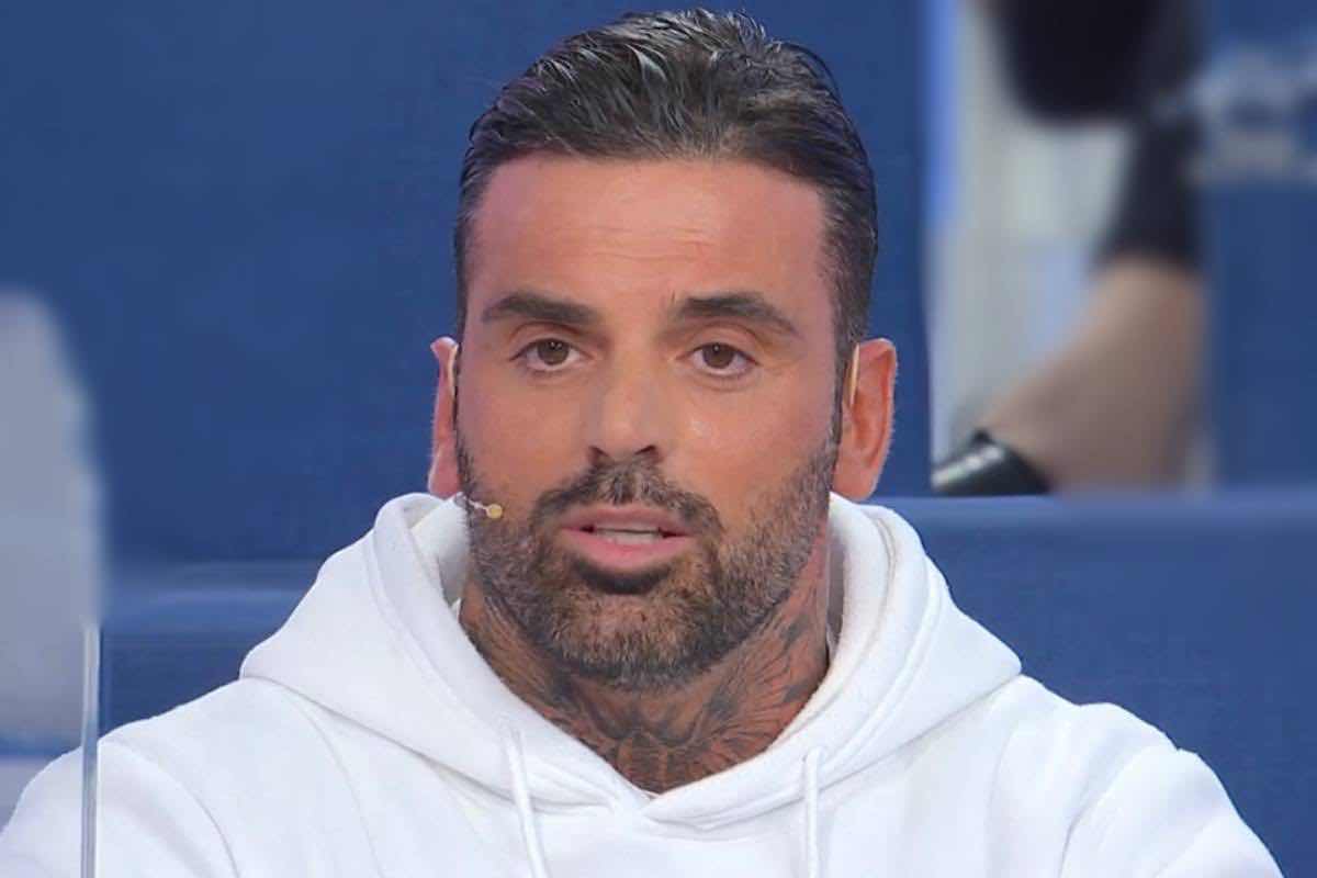 Qual è il passato di Mario di Uomini e Donne? - Tuttouomini