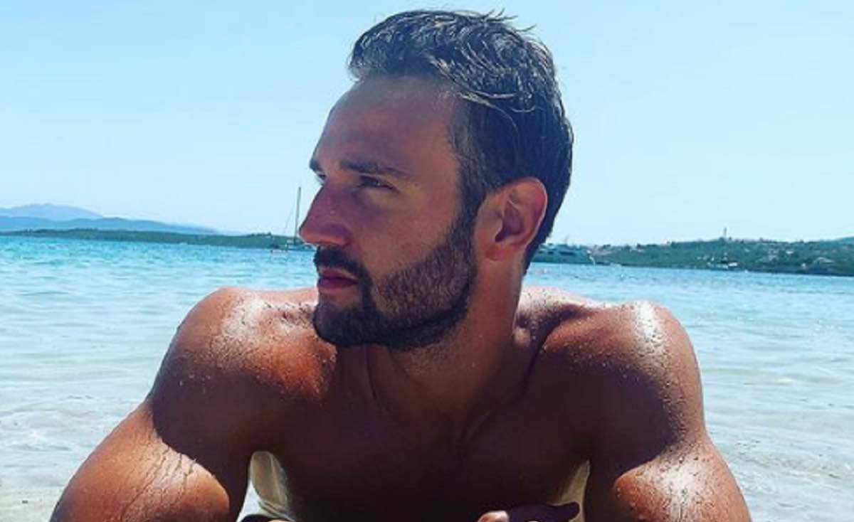 Chi è Andrea Zenga: età, altezza, peso, figlia e la compagna Rosalinda ...