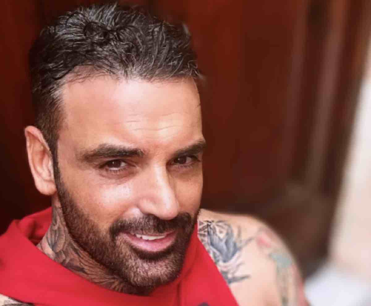 Mario Uomini e donne età altezza peso lavoro: chi è il cavaliere del ...