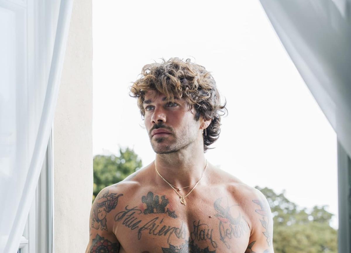 Claudio ex tronista di Uomini e donne gay ha un bel talento (foto ...