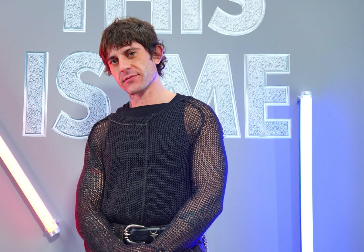 Rkomi altezza e peso: età e vita privata del cantante - Tuttouomini