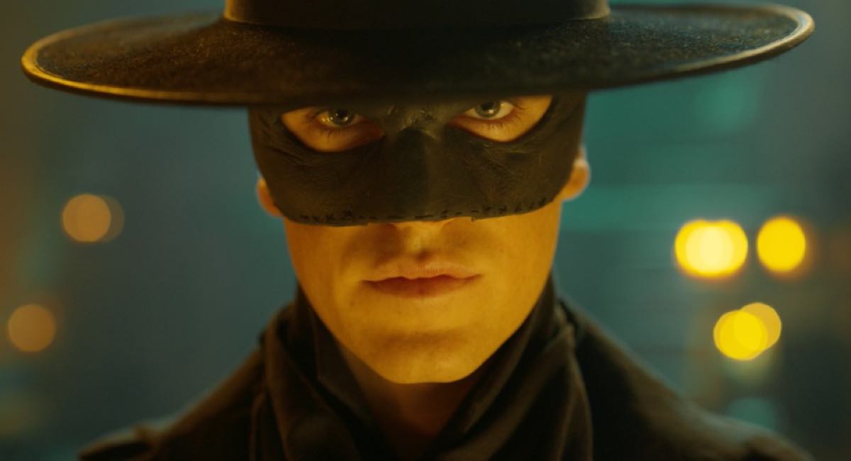 Miguel Bernardeau di Elite intepreta Zorro nella nuova serie: le sue ...