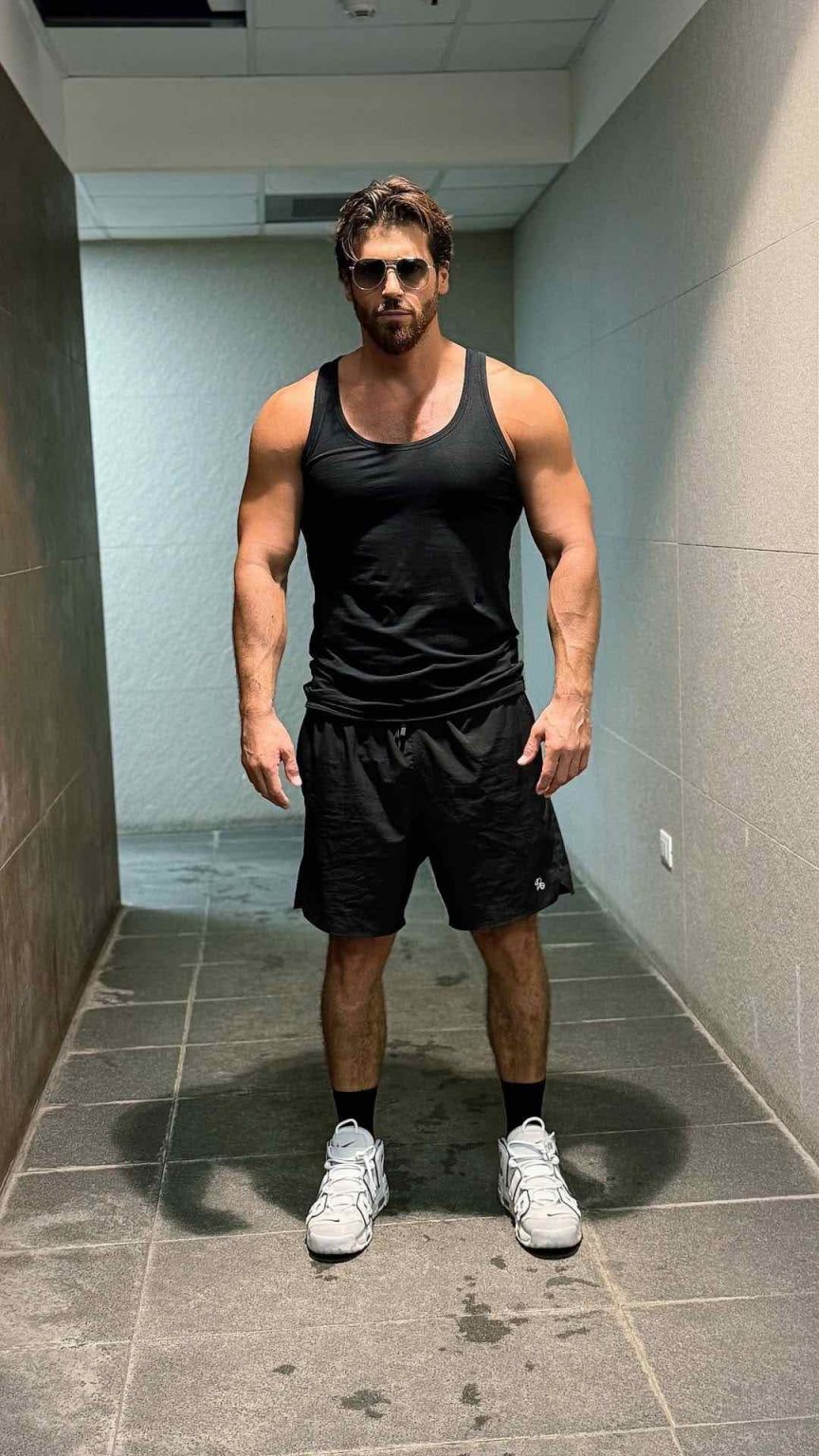Can Yaman il nuovo look sorprende tutti e lui è già pronto per tornare ...